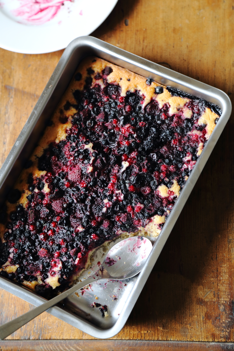 Clafoutis aux fruits rouges et aux amandes (sans oeufs et sans produits ...